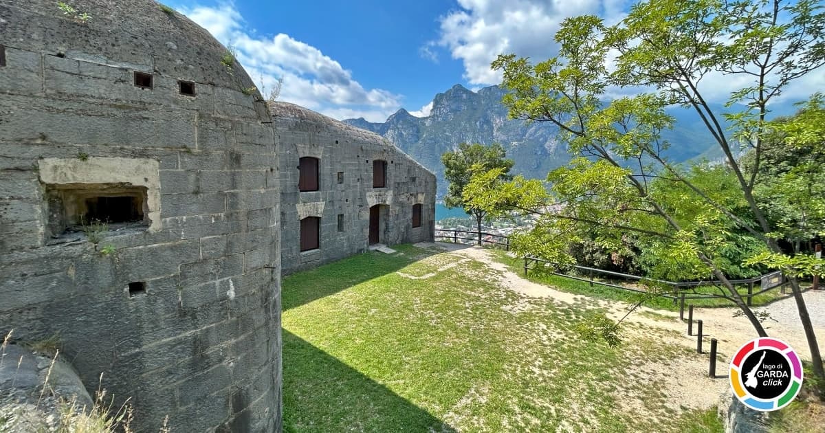 Die Festungen des Monte Brione im Garda-Trentino