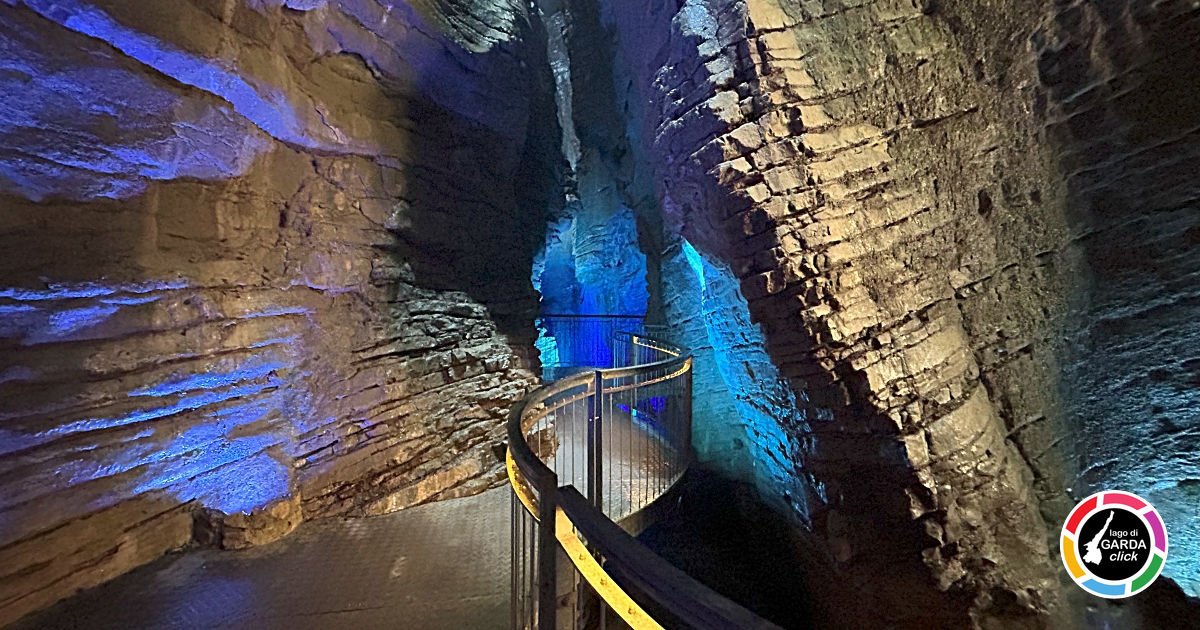 The Varone Waterfall Cave Park